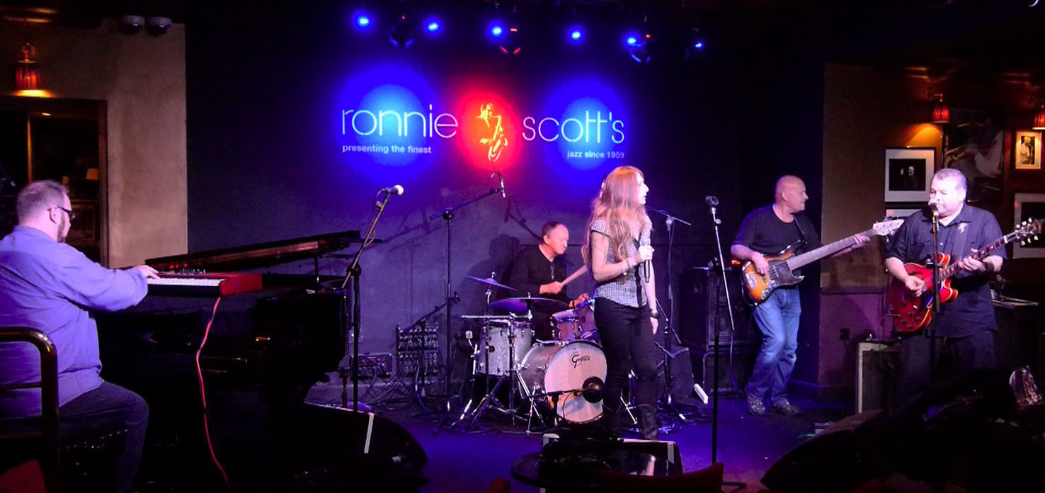 T H E - A L I - M A A S - B A N D