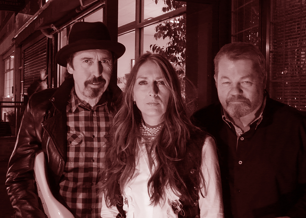 T H E - A L I - M A A S - B A N D